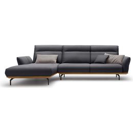 Creation BY ROLF BENZ Ecksofa &raquo;CR.460 Design-Sofa der Extraklasse, verstellbare R&uuml;ckenlehne, L-Form&laquo; Sockel in Nussbaum, Winkelf&uuml;&szlig;e in Umbragrau, 