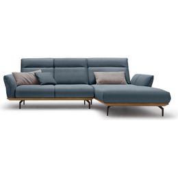 Creation BY ROLF BENZ Ecksofa &raquo;CR.460 Designsofa, verstellbare R&uuml;ckenlehne, hochwertig & bequem&laquo; Sockel in Nussbaum, Winkelf&uuml;&szlig;e in Umbragrau, Breite 