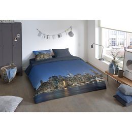 PURE luxury collection Wendebettw&auml;sche &raquo;NY City&laquo; 2 Stk. Mikrofaser, 135x200, Pflegeleicht, Rei&szlig;verschluss, Wendeoptik New York blau Renforc&eacute;, 