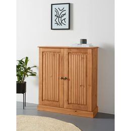 OTTO home Garderobenschrank &raquo;Liotta&laquo; mit 2 verstellbare Einlegeb&ouml;den, aus massivem Kiefernholz beige Massivholz B/H/T: 88cm x 100cm x 34cm, T&uuml;ren: 2 