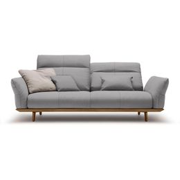 Creation BY ROLF BENZ 3-Sitzer &raquo;CR.460 Designsofa mit erstklassigem Sitzkomfort&laquo; Sockel in Nussbaum, F&uuml;&szlig;e Nussbaum, Breite 208 cm grau Chenille COCO (