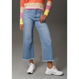 Aniston Casual Damen Aniston CASUAL 7/8-Jeans mit leicht ausgefranstem Beinabschluss blau 40, N-Gr