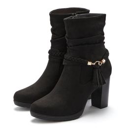 Lascana Damen Lascana Stiefelette Stiefel, Boots mit Blockabsatz und Schmuckelement VEGAN schwarz 42