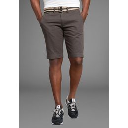 Bruno Banani Herren Chinoshorts &raquo;inkl. G&uuml;rtel &ndash; moderner Sommer‐Essential&laquo; Dein perfekter Look: clean, maskulin, vielseitig grau 40, N-Gr