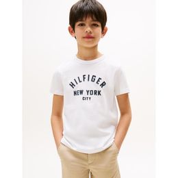 Tommy Hilfiger Jungen T-Shirt &raquo;CURVED HILFIGER GRAPHIC TEE SS&laquo; f&uuml;r Kinder bis 16 Jahre, gro&szlig;er Logo-Print wei&szlig; 6 (116)
