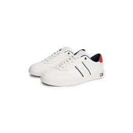 Tommy Jeans Herren Sneaker &raquo;LIGHTWEIGHT FLAG LEATHER COURT&laquo; Freizeitschuh, Halbschuh, Schn&uuml;rer mit Logoflagge im Plateau 42