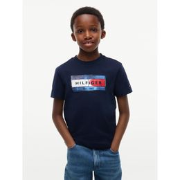 Tommy Hilfiger Jungen T-Shirt &raquo;HILFIGER FLAG GRAPHIC TEE&laquo; Rundhalsausschnitt, Regular Fit, Kinder bis 16 Jahre 3 (98)