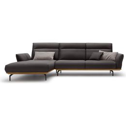 Creation BY ROLF BENZ Ecksofa &raquo;CR.460 Design-Sofa der Extraklasse, verstellbare R&uuml;ckenlehne, L-Form&laquo; Sockel in Nussbaum, Winkelf&uuml;&szlig;e in Umbragrau, 