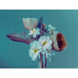 Livingwalls living walls Fototapete &raquo;The Wall&laquo; floral gebl&uuml;mt nat&uuml;rlich glatt Fototapete Floral Tapete Blume Tapeten Wohnzimmer Flur Design Optik blau Vinyl, 
