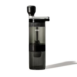 OXO Good Grips Kaffeem&uuml;hle &raquo;Brew&laquo; Kegelmahlwerk 40 gBohnenbeh&auml;lter Handkaffeem&uuml;hle Einheitsgr&ouml;&szlig;e