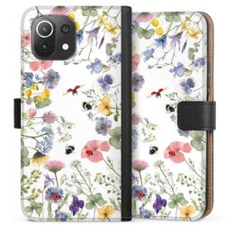 DeinDesign Xiaomi Mi 11 Lite 5G Handy Klapph&uuml;lle Handyh&uuml;lle aus Kunst Leder schwarz Flip Case Flowers Bee Muster Sideflip mit langer Lasche