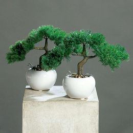 DPI K&uuml;nstlicher Bonsai im wei&szlig;en Keramik Topf 25 cm, 1 St&uuml;ck skandinavische Deko Online Shop