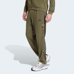 Herren Sporthose "3-STREIFEN CAMOUFLAGE, REGUL&Auml;R GESCHNITTEN", gr&uuml;n, Gr. M, adidas Sportswear, Obermaterial: 100% Polyester, Hosen
