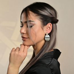Adelia&acute;s ADELIA ́S Damen Paar Ohrh&auml;nger "Ohrringe &ndash; Ohrstecker aus Edelstahl mit Perlmutt"silber, Edelstahl, Ohrringe, Ideal als Geschenk f&uuml;r besondere Anl&auml;sse