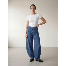 ARMIE Jeans 'The Joan Barrel Leg Jeans' female size 29 Blue denim