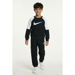 Nike Sportswear Jungen Jogginganzug "NKN LIFESTYLE ESSENTIALS CREW", schwarz, Gr. 116, Obermaterial: 100% Polyester, Sportanz&uuml;ge, f&uuml;r Kinder