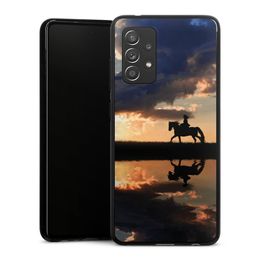 DeinDesign Galaxy A52s 5G Handy Silikon H&uuml;lle Case schwarz Handyh&uuml;lle Horseback Riding Horse Sunset