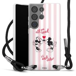 DeinDesign Galaxy S25 Ultra Handy Carry Case H&uuml;lle mit Band Handykette zum Umh&auml;ngen schwarz Love Disney Carry Case