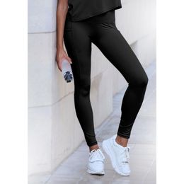 Copenhagen Studios Funktionsleggings schwarz Gr. XS (32/34) f&uuml;r Damen. Mit Mesheinsatz, Logodruck. Figurbetont