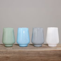 DPI Vase