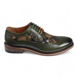 Justin Reess Herren-Brogue-Schuhe aus gr&uuml;nem Leder mit Blumenmuster - Ross