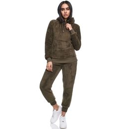 REPUBLIX Sportanzug EMERY in Khaki | Gr.: L