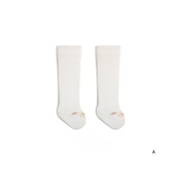 MUNADUNA 5er-Pack hohe Socken mit wei&szlig;em Schafmotiv | Gr.: 19-22
