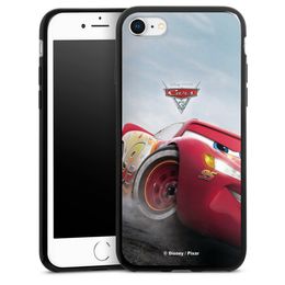DeinDesign iPhone SE (2022) Handy Slim Case extra d&uuml;nn Silikon Handyh&uuml;lle schwarz H&uuml;lle Lightning Mcqueen 95 Official Licensed Product Cars Silikon Slim Case