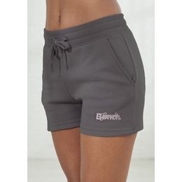 BENCH. LOUNGEWEAR Shorts grau Gr. 52/54 f&uuml;r Damen. Mit Logostickerei, Bindeband, Logodruck. Bequem. Nachhaltig.