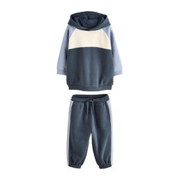 next Jogginganzug Jungen Gr&ouml;&szlig;e 86 hellbeige / marine / taubenblau / wei&szlig;