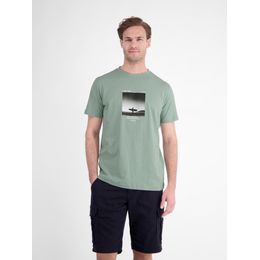 Lerros Herren T-Shirt "Sportliches T-Shirt mit Surfer-Motiv-Print, reine Baumwolle", gr&uuml;n, Gr. L, 100% Baumwolle, Shirts