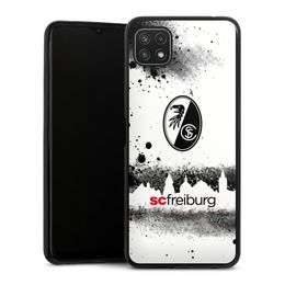 DeinDesign Galaxy A22 5G Handy Slim Case extra d&uuml;nn Silikon Handyh&uuml;lle schwarz H&uuml;lle Skyline Sc Freiburg Logo Silikon Slim Case