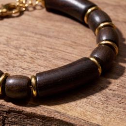 Holzkern Savannah Armband Damen Gold und Walnuss