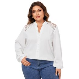 Kojooin Bluse 'Damen Bluse In Gro&szlig;en Gr&ouml;&szlig;en Mit V-Ausschnitt Spitze Und Langarm' Damen Gr&ouml;&szlig;e XXL wei&szlig;