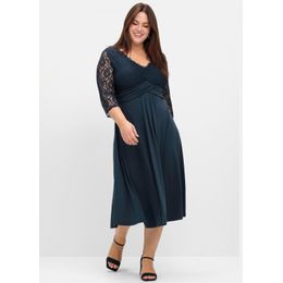 sheego Damen Abendkleid mit Oberteil aus floraler Spitze, nachtblau, Gr&ouml;&szlig;e 54
