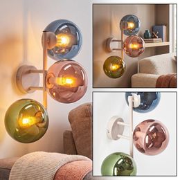 hofstein Retro-Kugel-Wandleuchte Gastor mit drei bunten Glasschirmen in Blau, Gr&uuml;n und Kupferfarben Metallgestell in Sandfarben, &oslash; 15 cm, E14, extern dimmbar