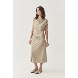 TATUUM Kleid in Sand - 32% | Gr&ouml;&szlig;e XXL | Damen-kleider