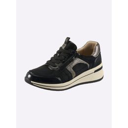 Caprice Sneaker