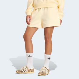 Damen Shorts "ESSENTIALS FLEECE-, LOCKER GESCHNITTEN"warm vanilla, normal, gr., Gr. XXL, adidas originals, Obermaterial: 82% Baumwolle, 18%