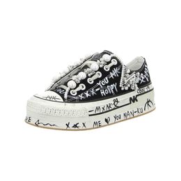 Nan-Ku Sneaker Low in schwarz | Gr.: 40