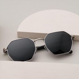Holzkern Sonnenbrille The Magical (Leadwood/Antiksilber)