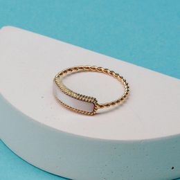 Holzkern Summersweet Ring Rosa Perlmutt und Gold