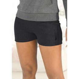 BENCH. LOUNGEWEAR Relaxshorts schwarz Gr. 36/38 f&uuml;r Damen. Mit Logoschriftzug, Kontrastdetail, Logodruck. Bequem. Nachhaltig.