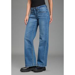 Arizona Damen Weite Jeans &raquo;mit modischem Beinverlauf&laquo; mit geradem Beinverlauf, kn&ouml;chellange Schnittform, normale Leibh&ouml;he blau 30, L&auml;nge 32
