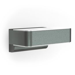 Steinel LED-Au&szlig;enwandleuchte 'L 810 S ' mit Bewegungssensor 679 lm warmwei&szlig; IP 44 23 x 9,1 cm