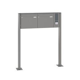 Renz Basic B freistehende Briefkastenanlage 2-fach mit Sprechfeld in RAL 7016 mit Fu&szlig;platten mit Soft Close