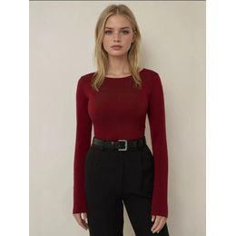 Hiccup Shirt female size XL Ruby red
