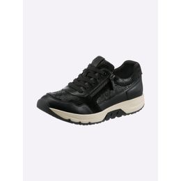 Caprice Sneaker