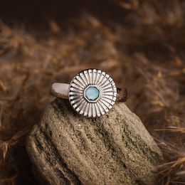 Holzkern Stencil Ring Aquamarin und Silber