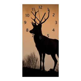 Wallario Uhr 30 x 30 cm, wei&szlig;e Zeiger Rothirsch am Abend